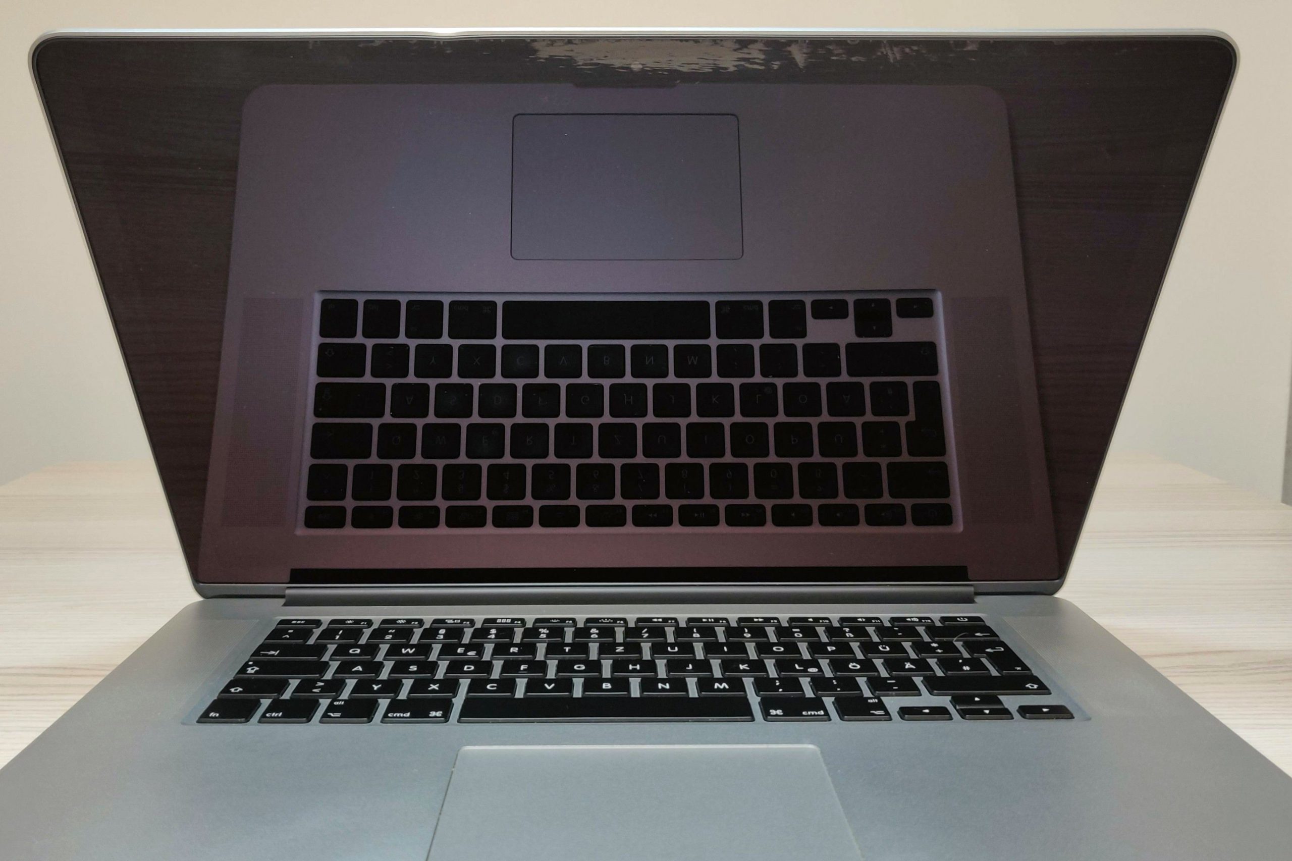 Laptop grading guide | Foxway Reseller Store
